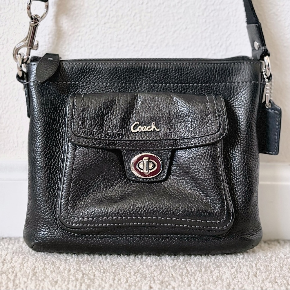 Small Black Leather Coach Crossbody Purse - Gem
